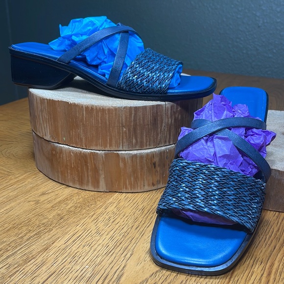 Andiamo | Shoes | Andiamo Leather Stack Heel Sandals | Poshmark